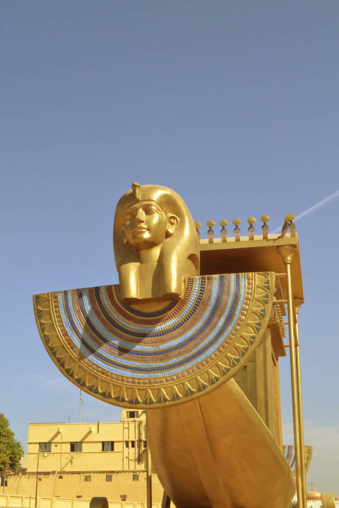 The Luxor Temple: Birthplace of Pharaohs And a Thousand Statues of ...