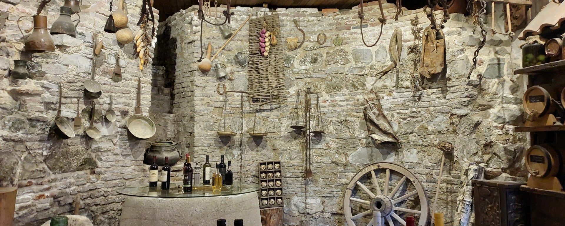 Meidan Bazaar: An Ancient 4th Century Market in Old Tbilisi – At World ...