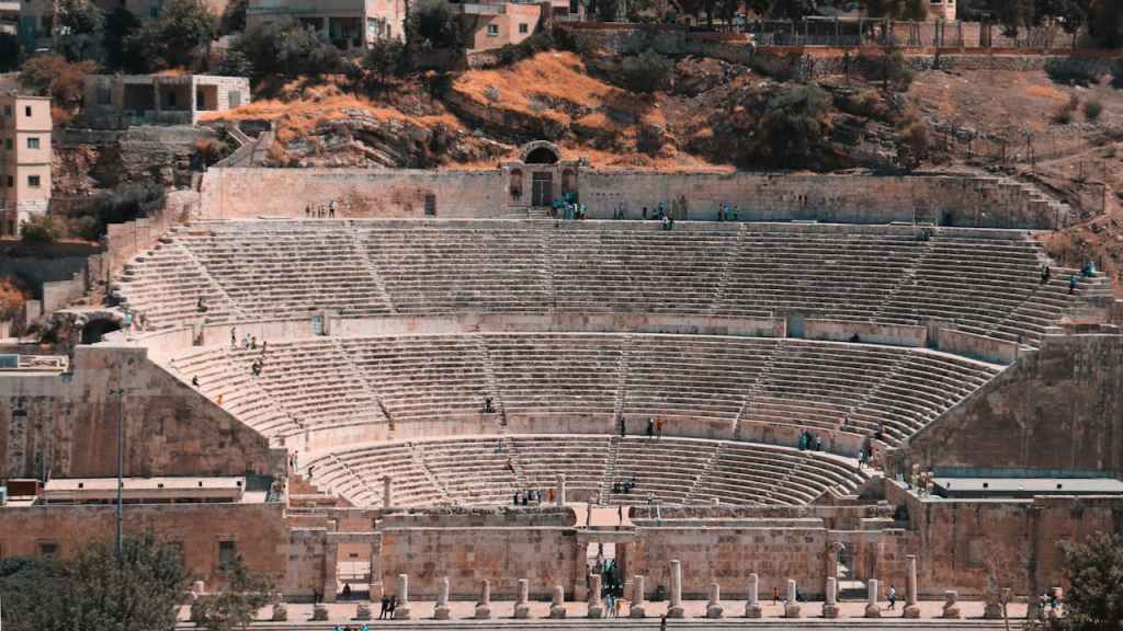 Roman Amphitheatre Amman: Statues, Museums, and Hidden Secrets - At ...